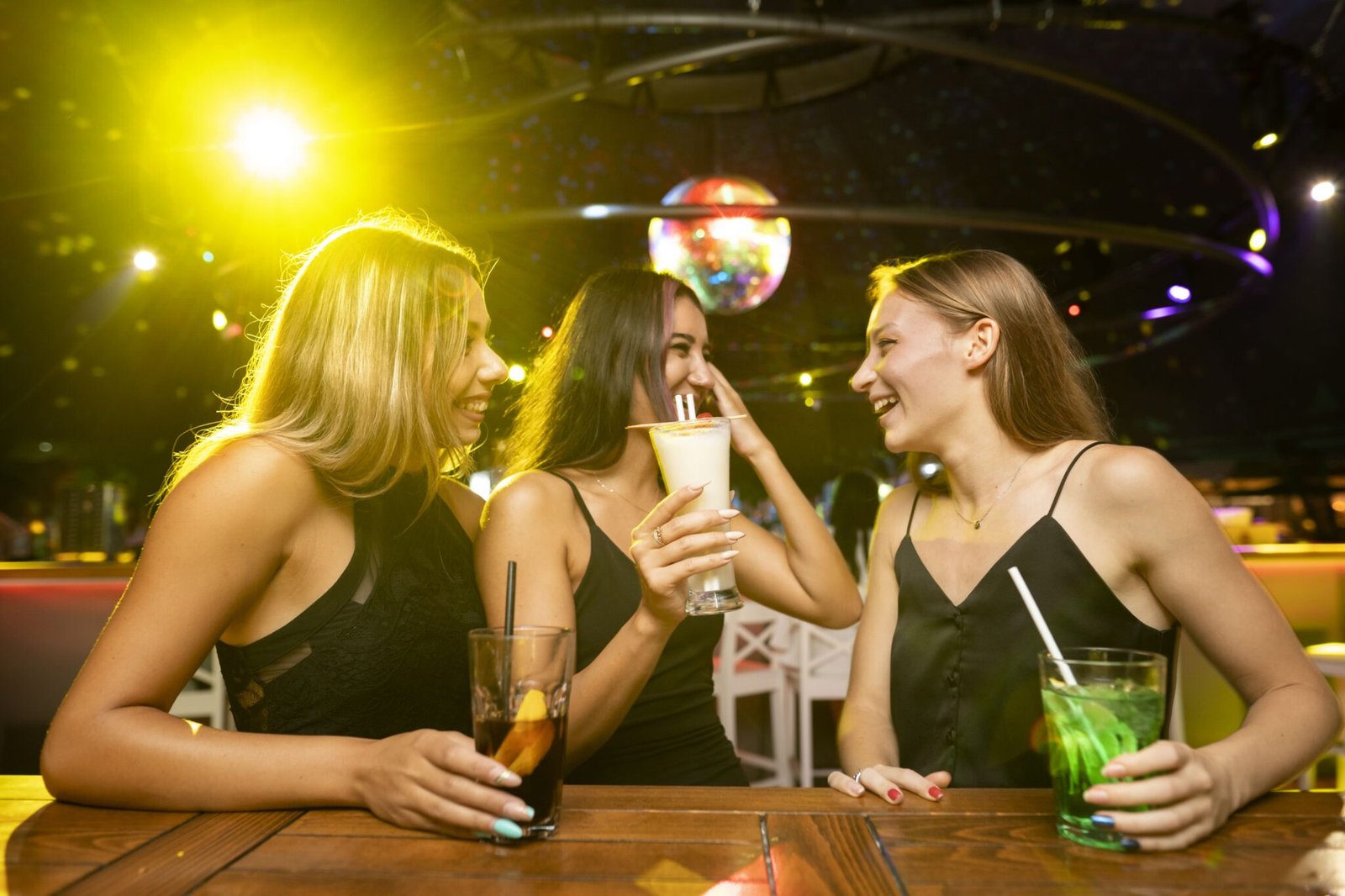 The Lobby Bar – Best Bar in Georgetown